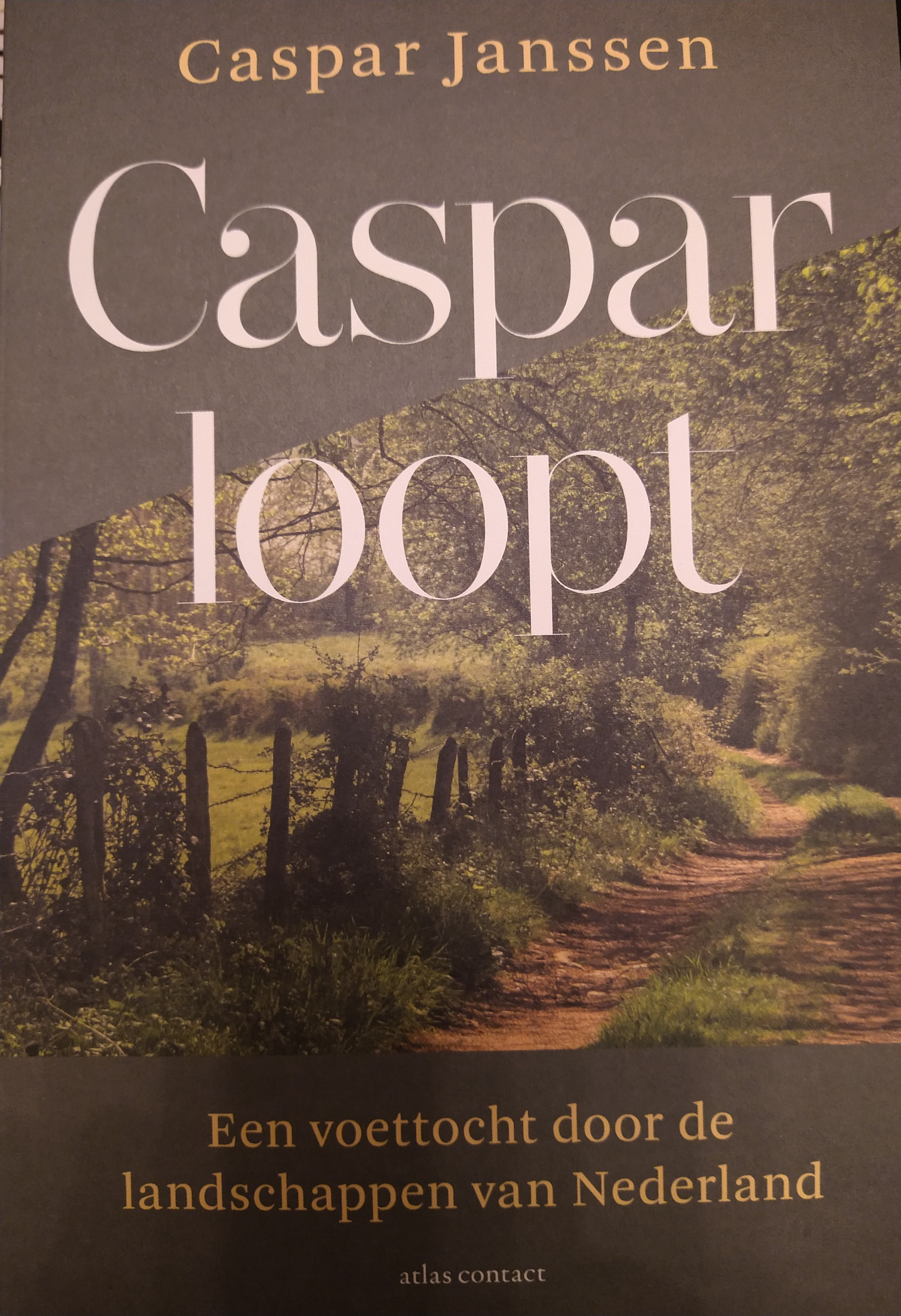 CASPAR LOOPT – Willems Wonderlijke Wandelingen
